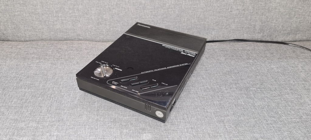 Panasonic Automatic Telephone Answering System - Revolver AV