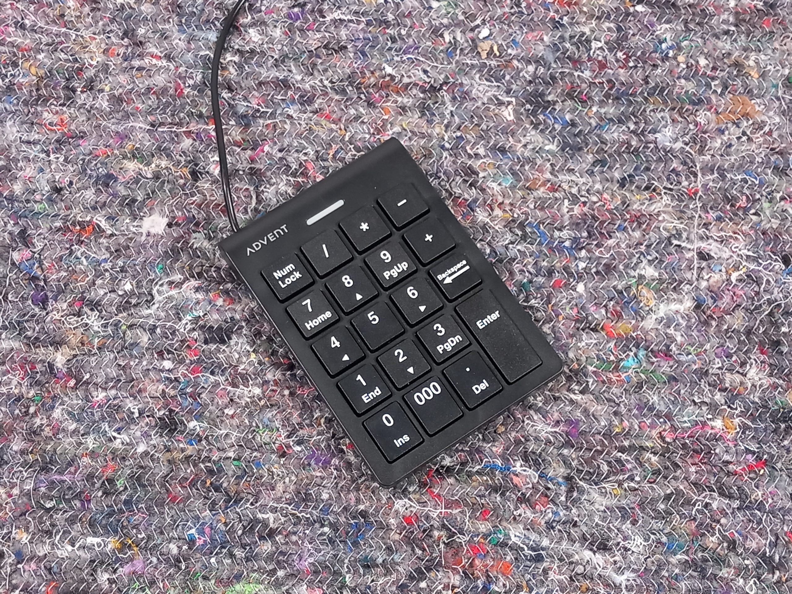 Advent AKBNP19 USB number pad - Revolver AV